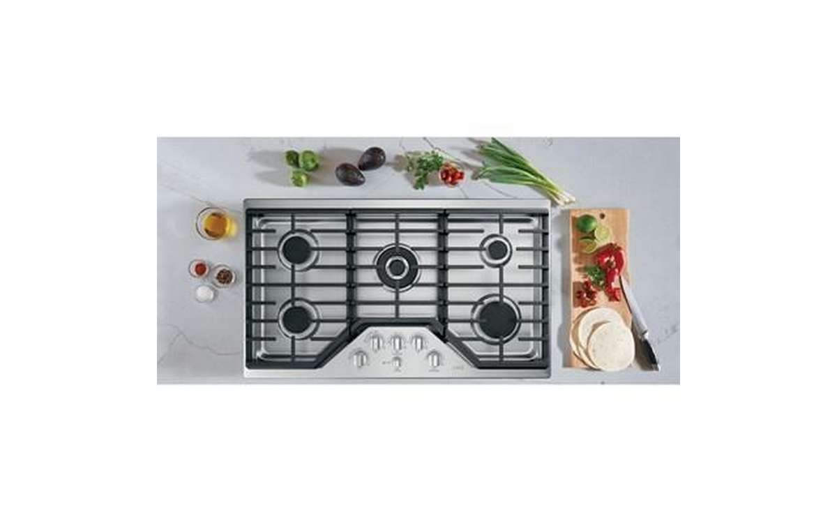 Table de cuisson à gaz de 36 po Café - CGP95362MS1 | Accent Meubles