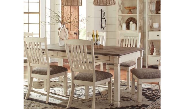 Table de salle à manger Bolanburg de Ashley D647-25 | Accent Meubles