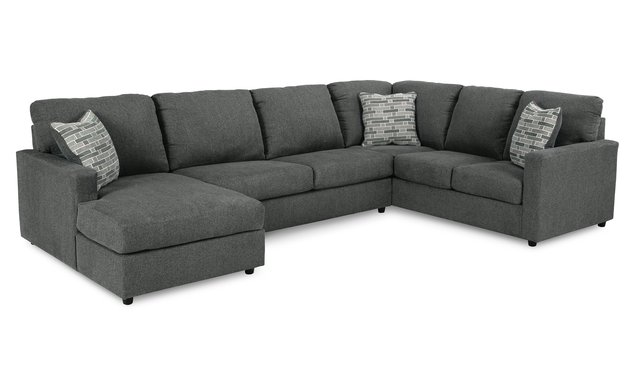 Sectionnel côté droit avec chaise Edenfield de Ashley | Accent Meubles